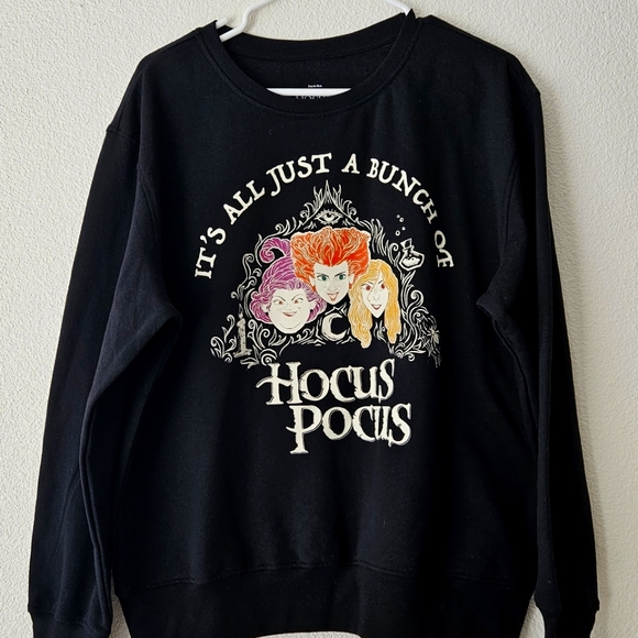 Disney | Tops | Disney Hocus Pocus Halloween Sweater | Poshmark